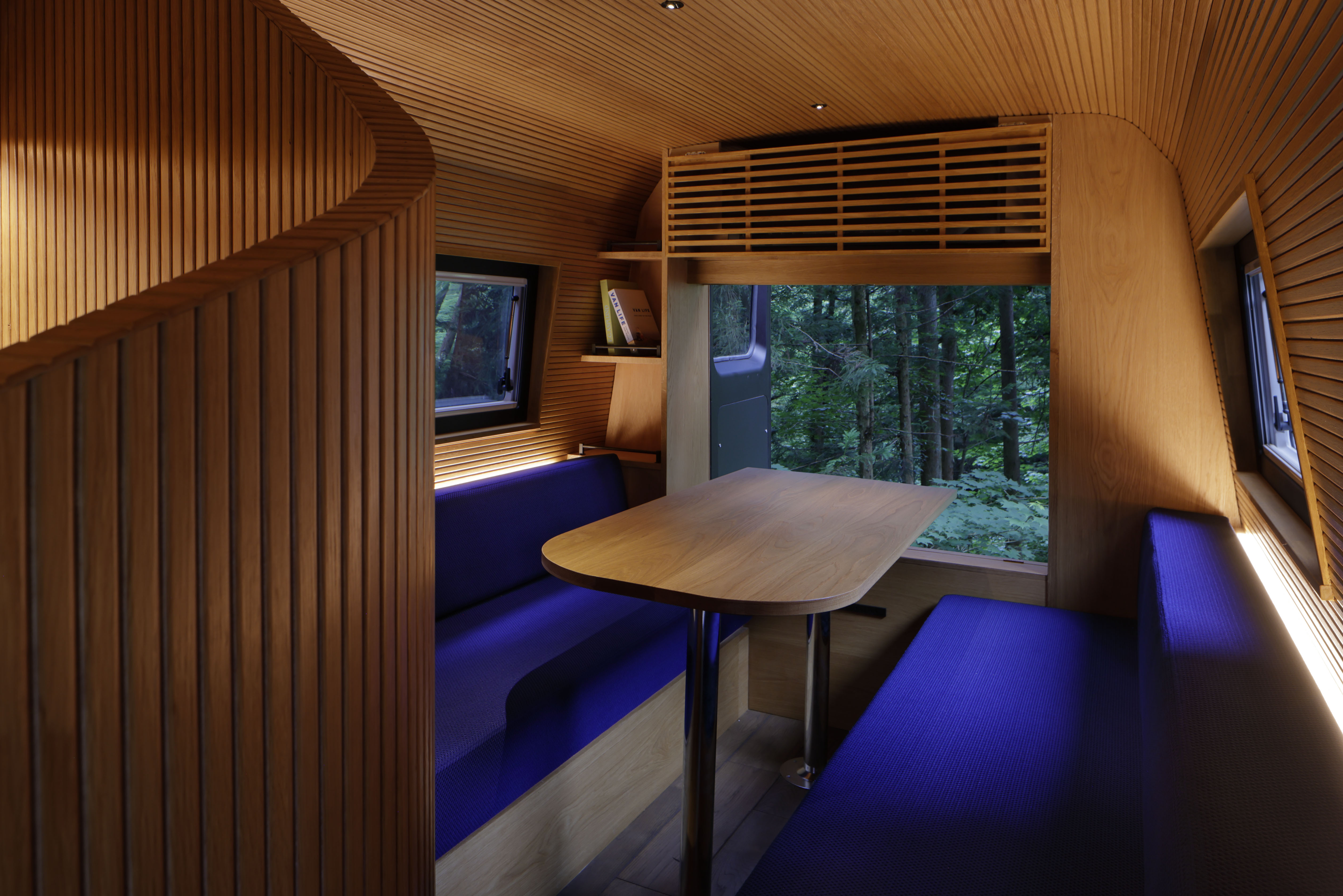 iF Design - Mobile-Bus-Office