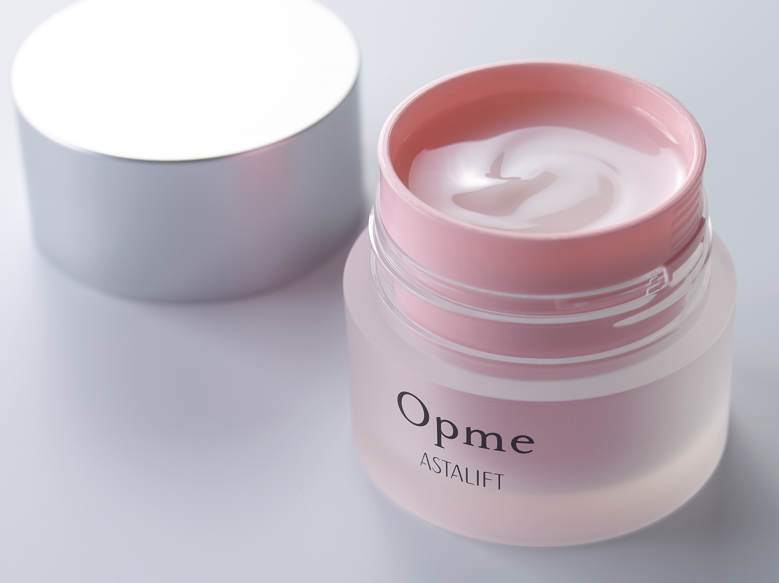 iF Design - ASTALIFT Opme