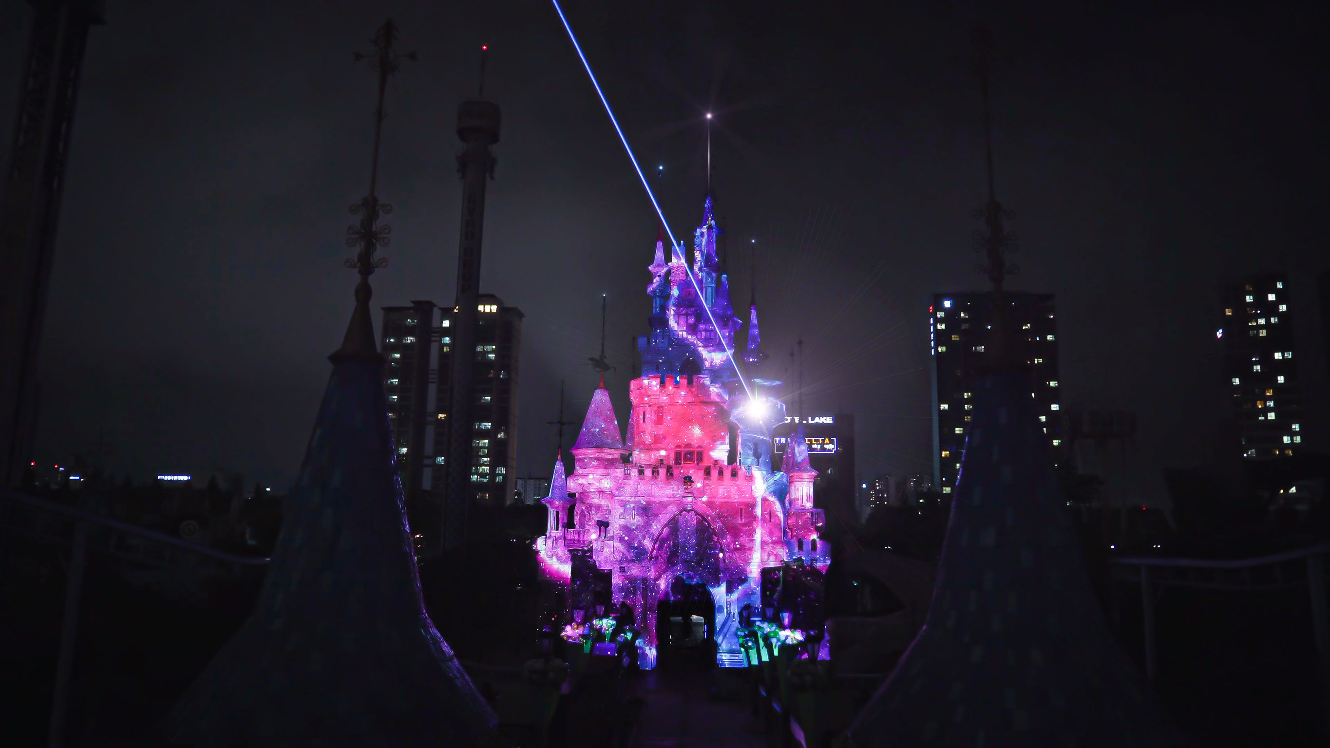 iF Design - Magic Castle Lights-up 3D Mapping Show