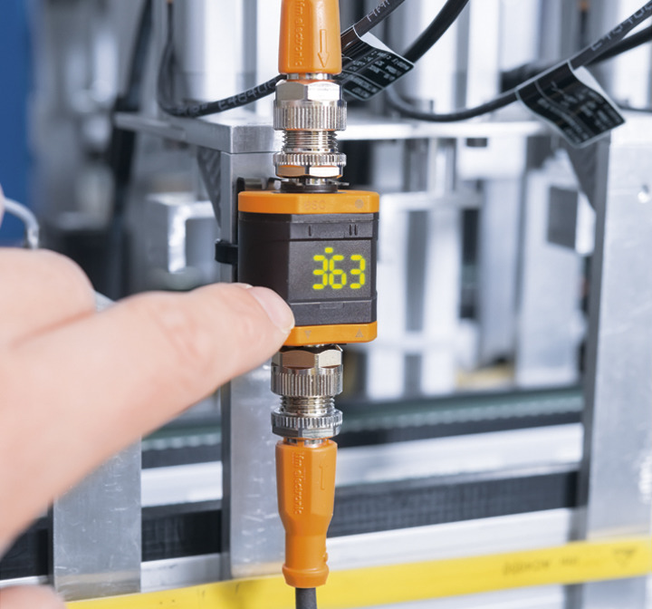 iF Design - DP2200 Threshold display