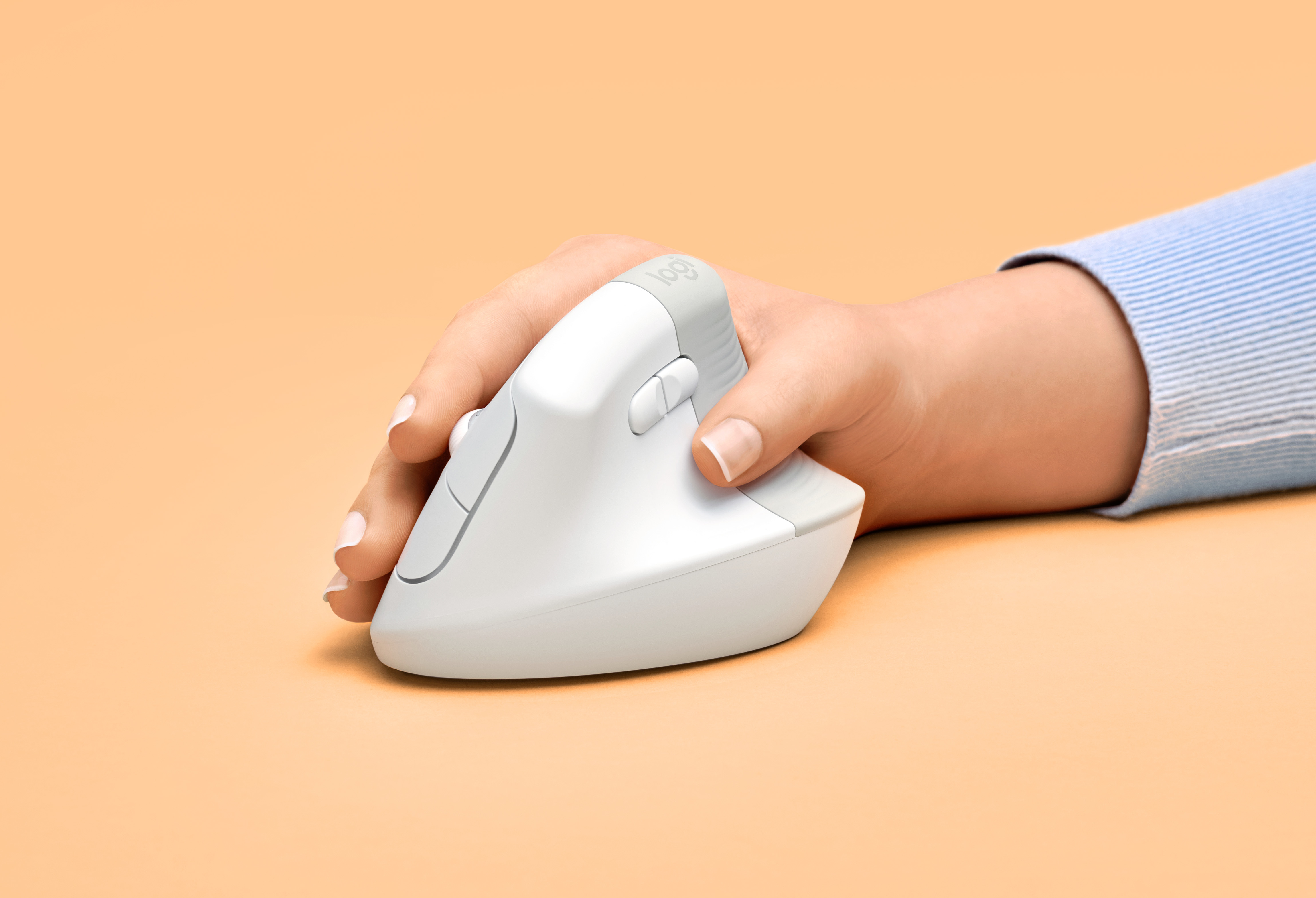 iF Design - Logitech Lift Ergonomic Mouse