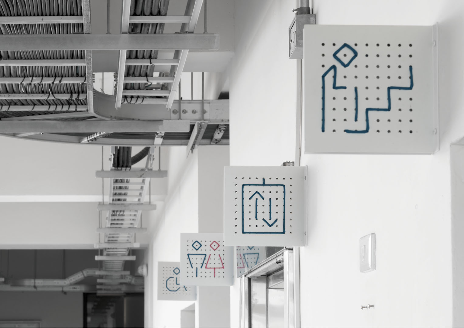 iF Design - The Signage System of NKNU Research Building